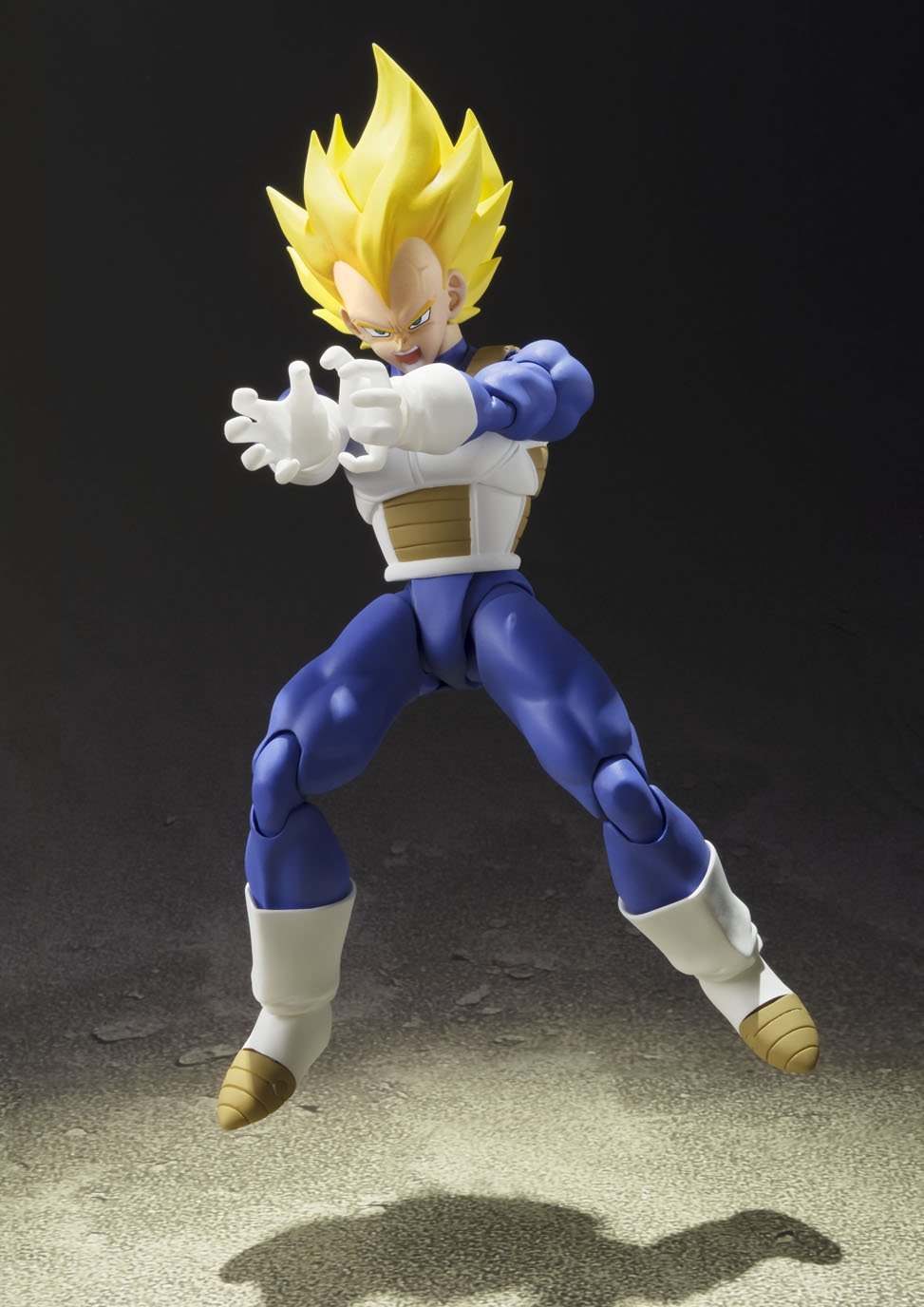 Bandai Tamashii Nations S.H. Figuarts Super Saiyan Vegeta (Cell Saga) "Dragon Ball Z" Action Figure