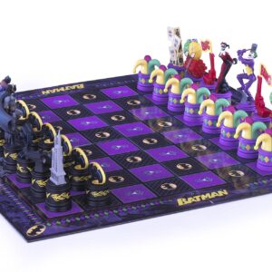 The Noble Collection The Batman Chess Set (The Dark Knight vs The Joker)