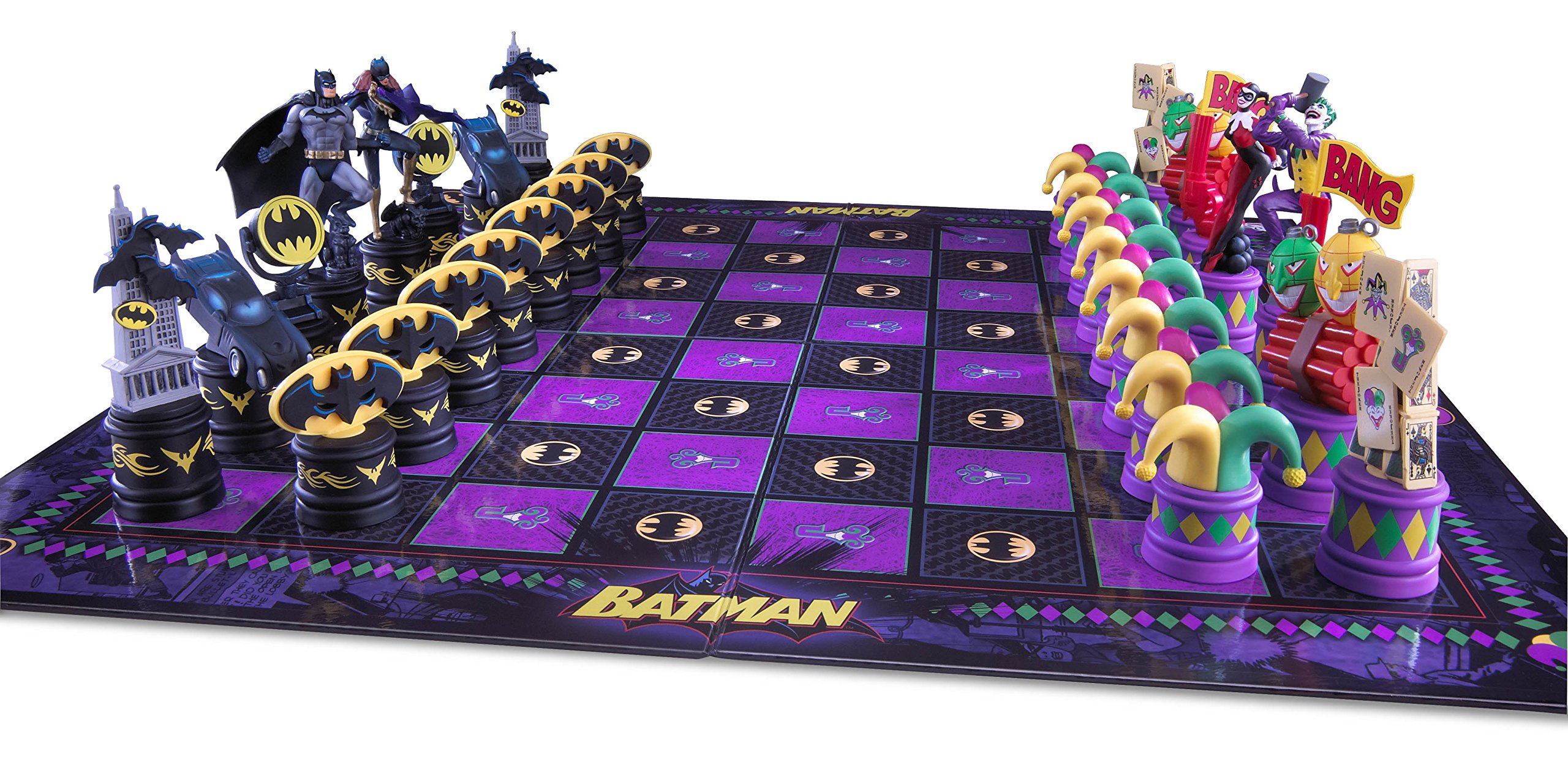 The Noble Collection The Batman Chess Set (The Dark Knight vs The Joker)