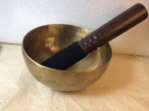 singing bowl nepal-6" fine buddha etching hand made singing bowl with cushions and mallet,real handmade singing bowl from nepal,healing bowls