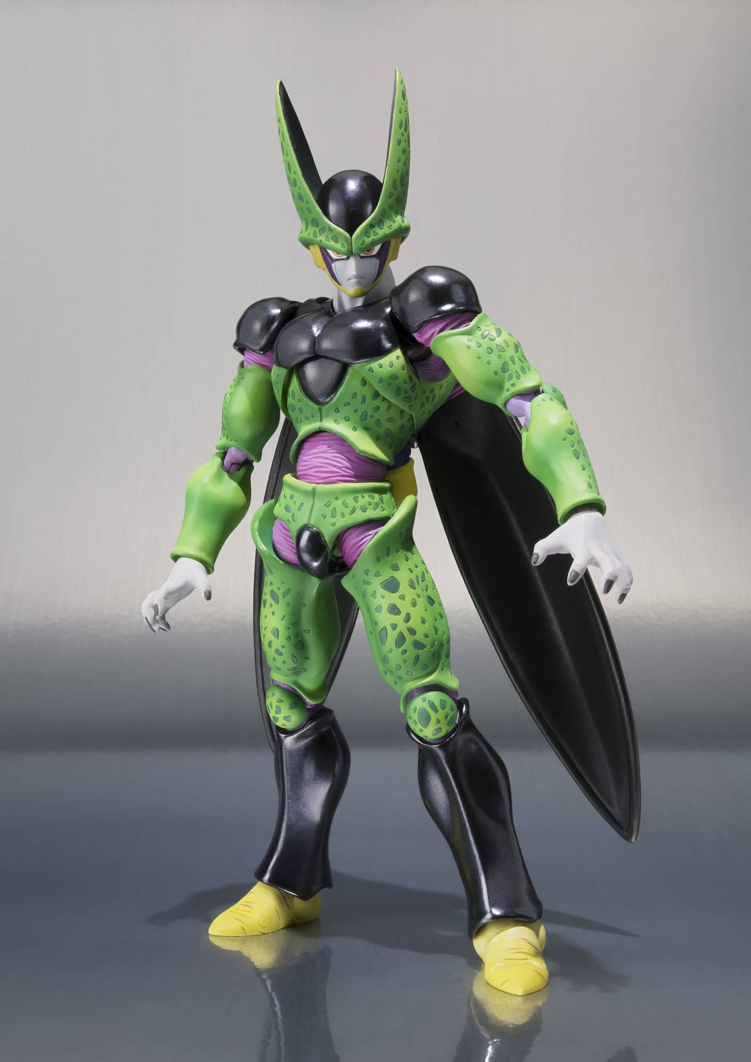 Bandai Tamashii Nations S.H. Figuarts Cell "Dragon Ball Z" Action Figure