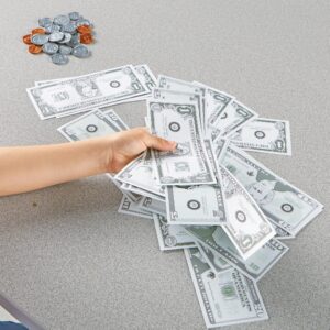 Learning Resources Pretend Play Money - 150 Pieces, Ages 3+ Play Money for Kids, Pretend Money for Kids, Play Money Set, Money and Banking Play Toys, Toddler Learning Toys