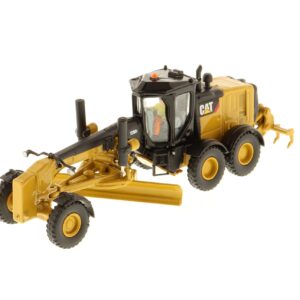 Diecast Masters Caterpillar 12M3 Motor Grader HO Series Vehicle