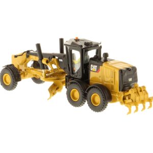 Diecast Masters Caterpillar 12M3 Motor Grader HO Series Vehicle