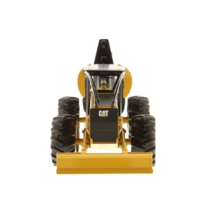 Diecast Masters Caterpillar 555D Skidder High Line Series Vehicle, 7.29 x 3.03 x 2.68 inches