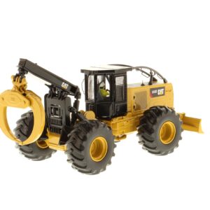 Diecast Masters Caterpillar 555D Skidder High Line Series Vehicle, 7.29 x 3.03 x 2.68 inches