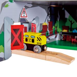 Hape Wooden Railway Mighty Mountain Mine Railway Playset| 4-Level Railway Train Track Playset with Crane and Magnetic Train Cars for Kids