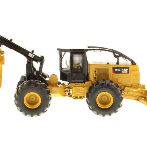 Diecast Masters Caterpillar 555D Skidder High Line Series Vehicle, 7.29 x 3.03 x 2.68 inches