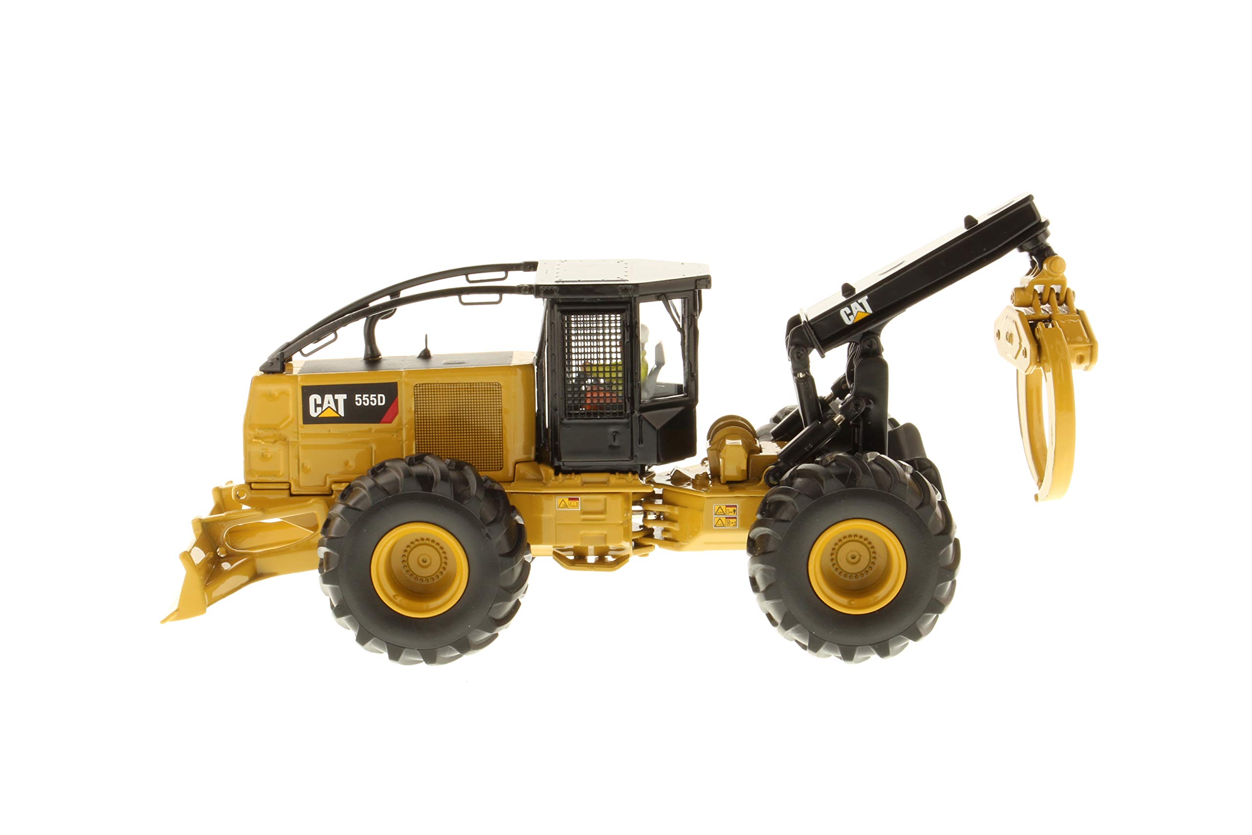 Diecast Masters Caterpillar 555D Skidder High Line Series Vehicle, 7.29 x 3.03 x 2.68 inches