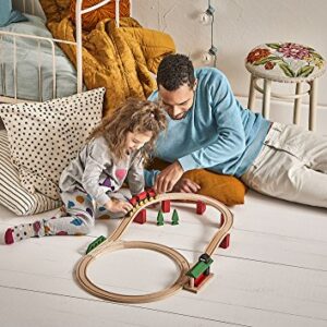 BRIO World 33424 - Classic Deluxe Railway Set - 25 Piece Wood Train Set with Accessories and Wooden Tracks for Kids Ages 2 and Up