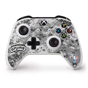 skinit decal gaming skin compatible with xbox one s controller - officially licensed nba san antonio spurs digi camo design