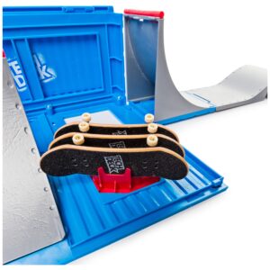 Tech Deck, Transforming SK8 Container Pro Modular Skatepark with Exclusive Fingerboard, Kids Toy for Ages 6 and Up (Styles May Vary)