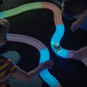 Mindscope Twister Tracks Neon Glow in The Dark 221 Piece (11 feet) of Flexible Assembly Track Emergency Series