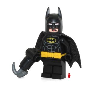 the lego batman movie minifigure - batman with utility belt & mic (beat boxing batman) 70922