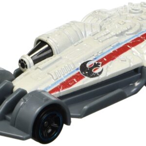 Hot Wheels Star Wars Carships 40th Anniversary Millennium Falcon Vehicle