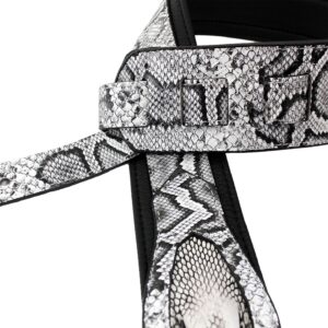 Walker & Williams SF-03 White & Black Textured Snake Pattern Guitar Strap with Snakehead