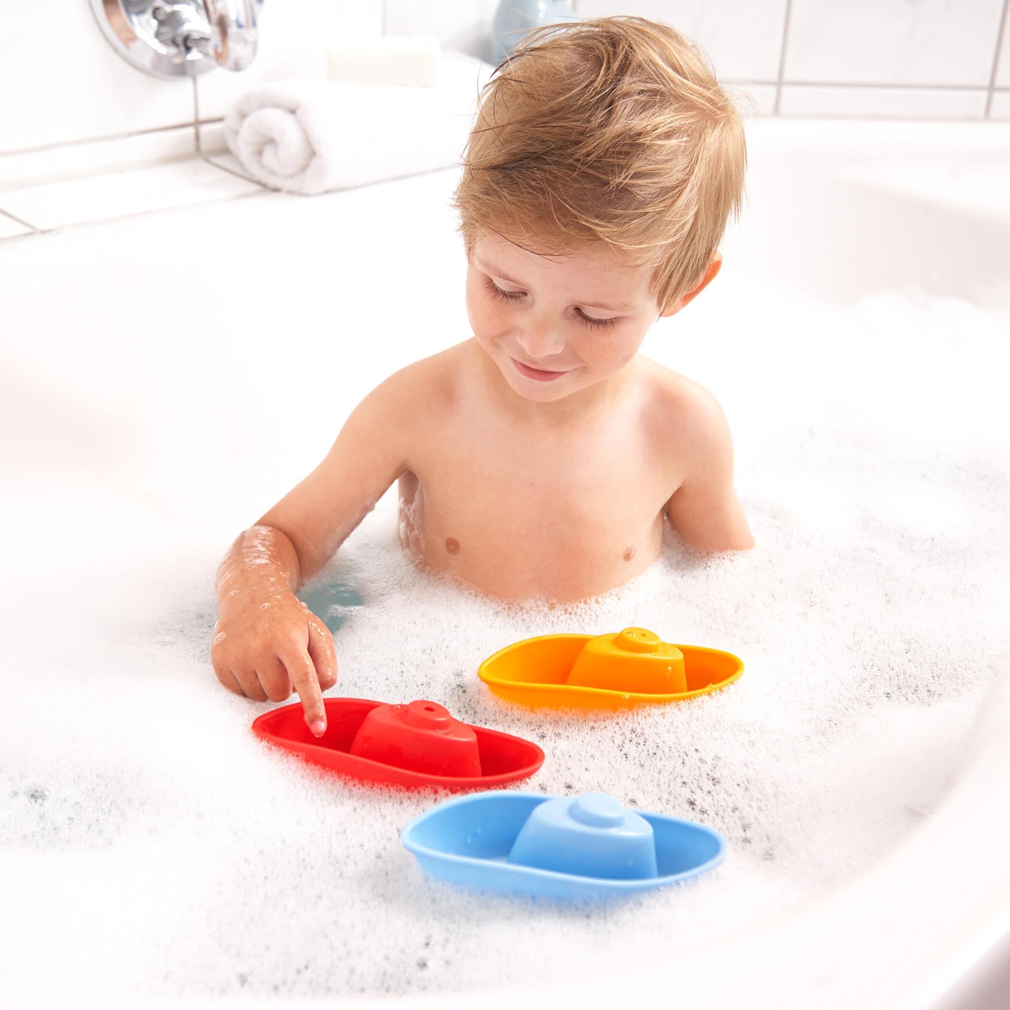 HABA Stacking Boat Set - 3 Piece Play Set Great for Scooping and Funelling Water in The Bath or Pool