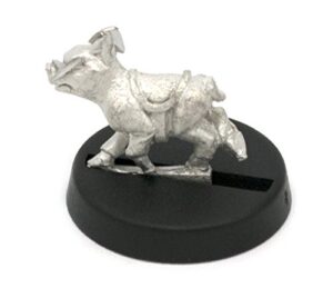 stonehaven miniatures tiny pig with saddle figure (for 28mm scale table top war games) - made in usa