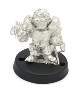 stonehaven miniatures halfling digger figure (for 28mm scale table top war games) - made in usa