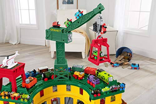 Thomas & Friends Toy Train Set, Super Station, Extra Large Race Track with Motorized Thomas, Diecast Percy & MINIS James for Ages 3+ Years