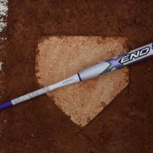 Louisville Slugger 2018 Xeno -10 Fast Pitch Bat, 30"/20 oz