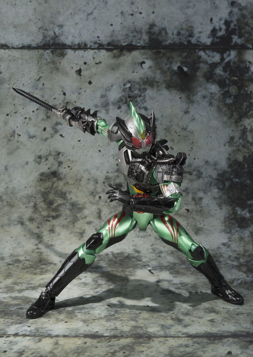 S.H. Figuarts Kamen Rider Amazons New Omega Amazon Exclusive Version, Approx. 5.7 inches (145 mm), ABS & PVC Pre-Painted Action Figure