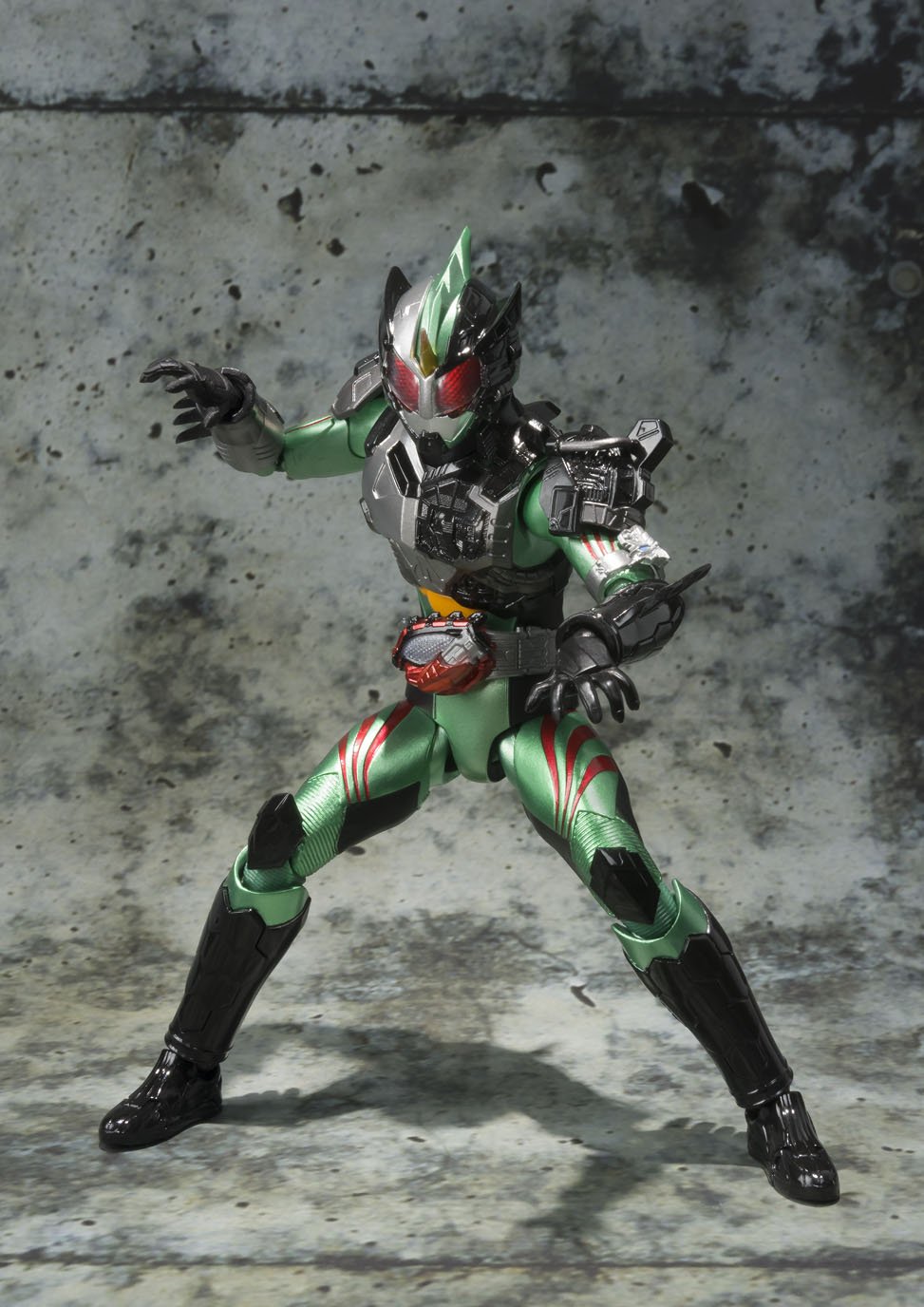 S.H. Figuarts Kamen Rider Amazons New Omega Amazon Exclusive Version, Approx. 5.7 inches (145 mm), ABS & PVC Pre-Painted Action Figure