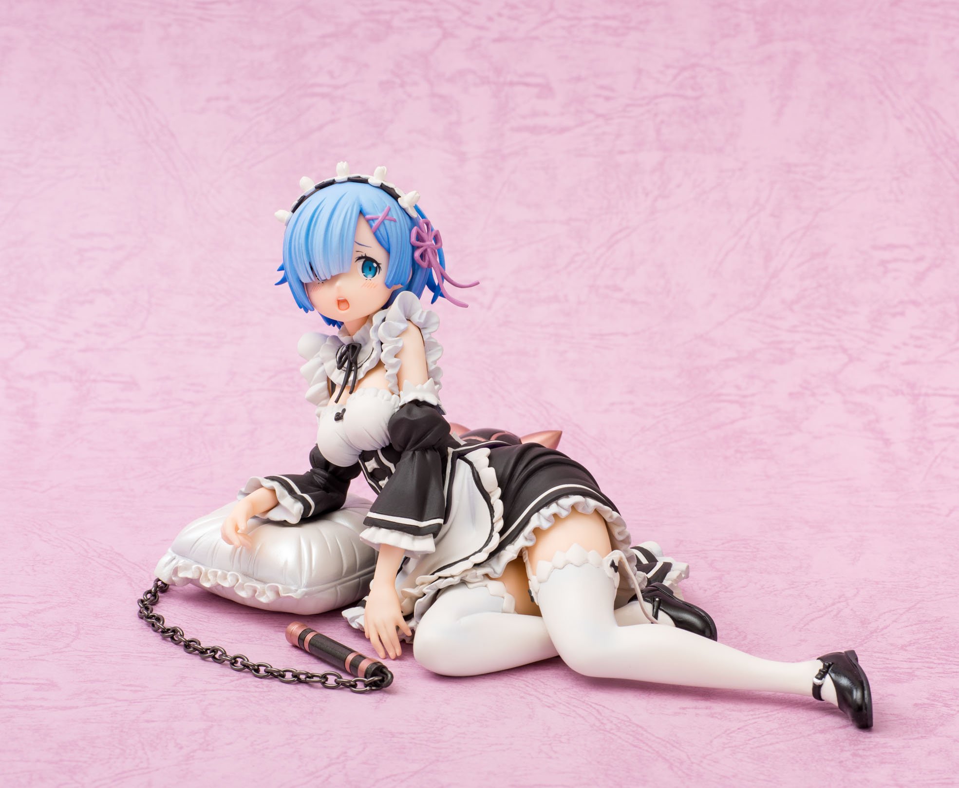 Chara-ani Re: Zero: Starting Life in Another World: Rem 1: 7 Scale PVC Figure