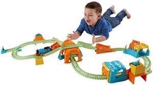 fisher-price thomas & friends trackmaster, glowing mine set