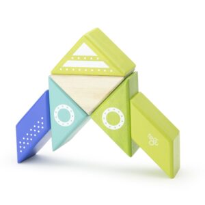 6 Piece Tegu Travel Pal Magnetic Wooden Block Set, Spaceship