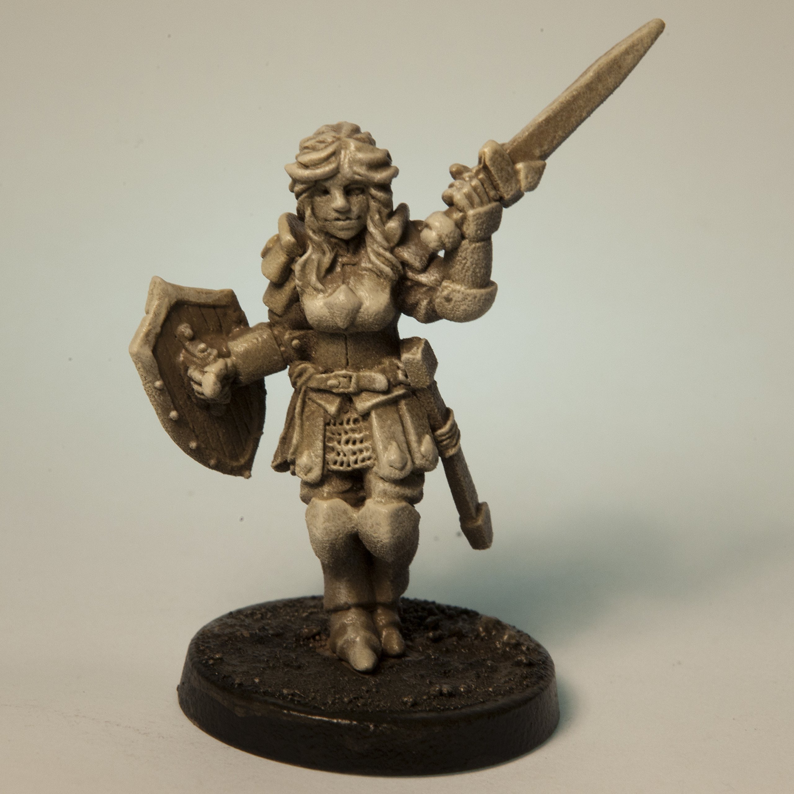 Stonehaven Miniatures Human Knight Female Figure (for 28mm Scale Table Top War Games) - Made in US