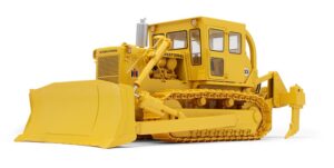 first gear international harvester: international harvester td-25 dozer with enclosed cab and ripper