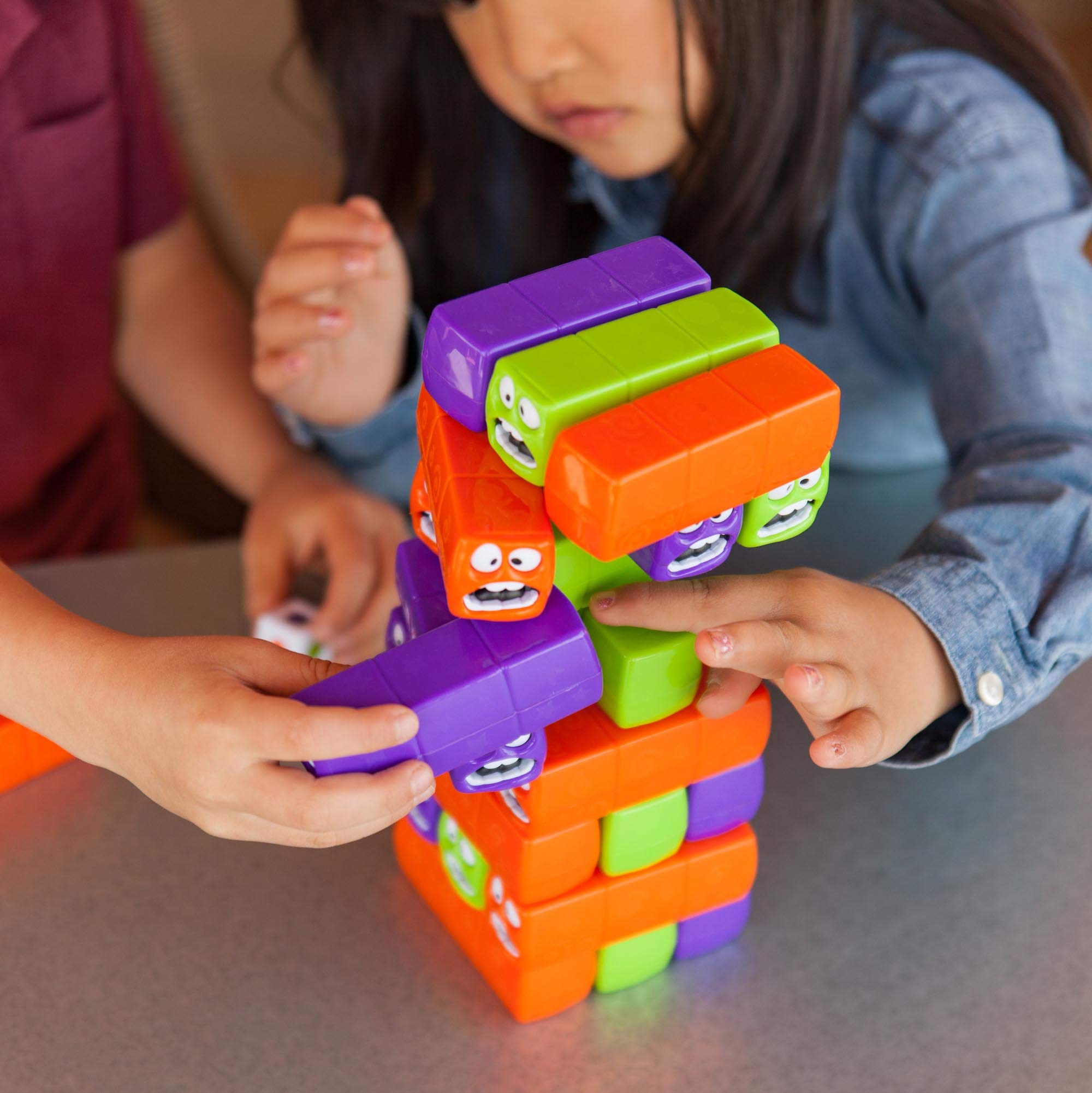 Fat Brain Toys Wobbly Worms Push 'n Pull Worm Tower