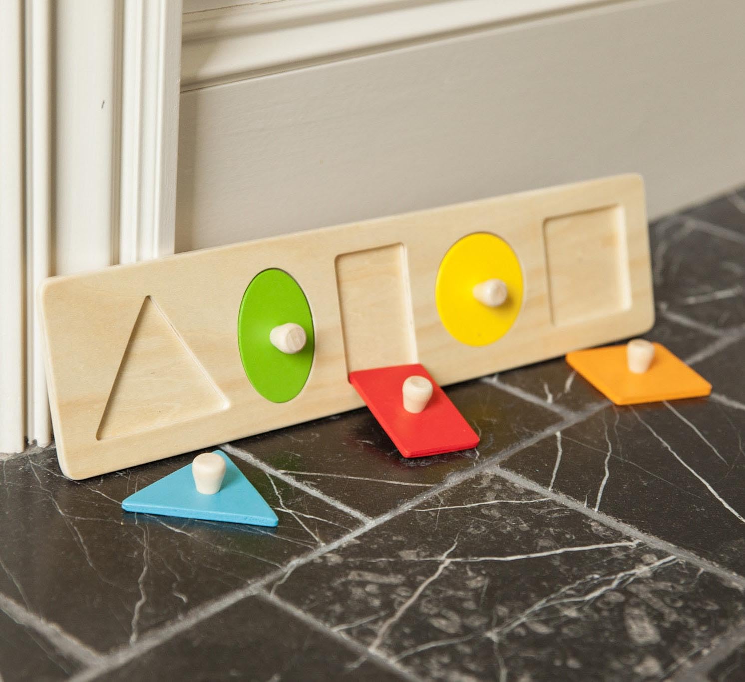 Fat Brain Toys Let's Learn Shapes! Wooden Puzzle - Classic Shape-Sorting for Preschoolers