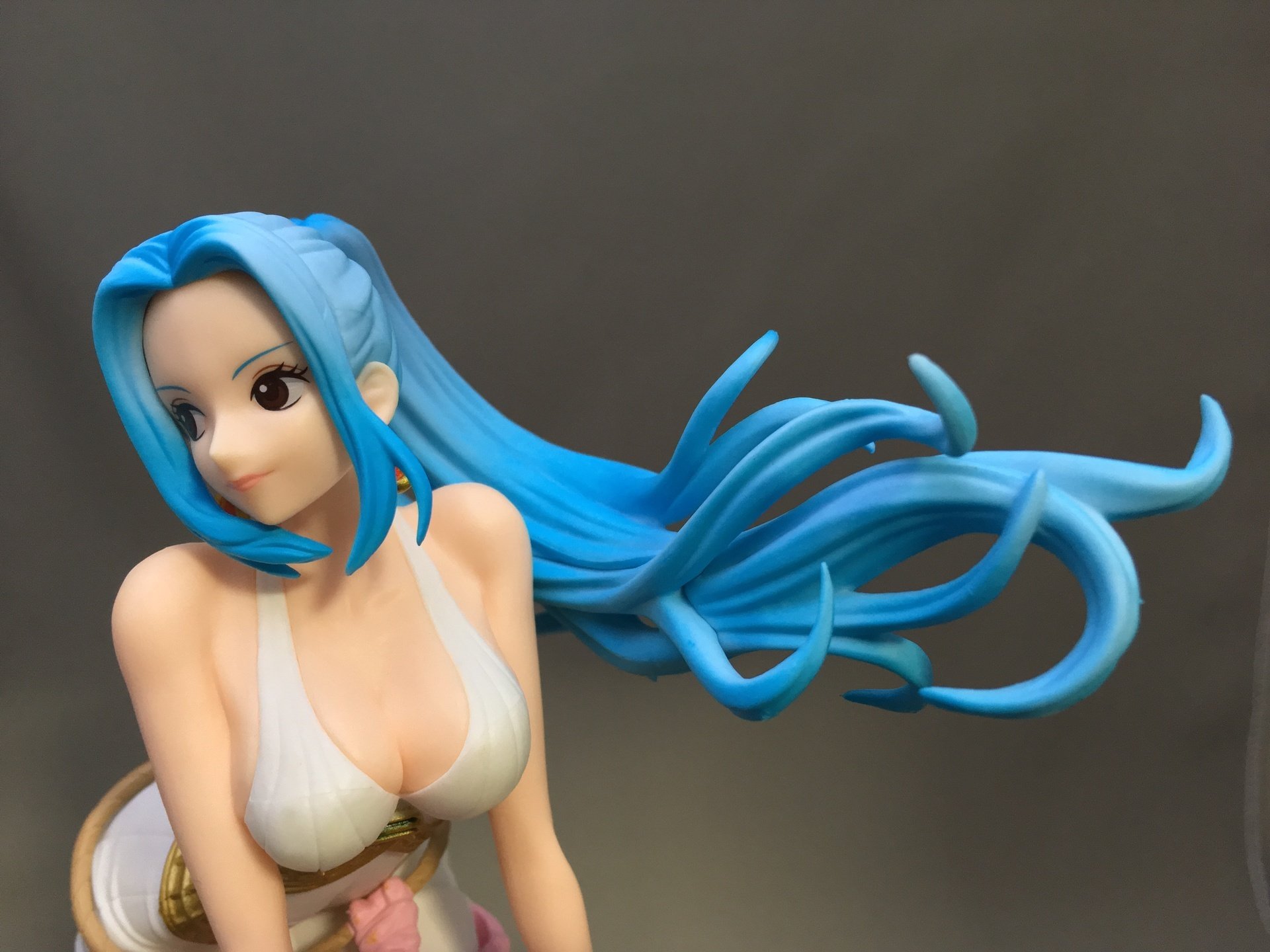 Banpresto One Piece Glitter & Glamours Nefertari Vivi A Action Figure