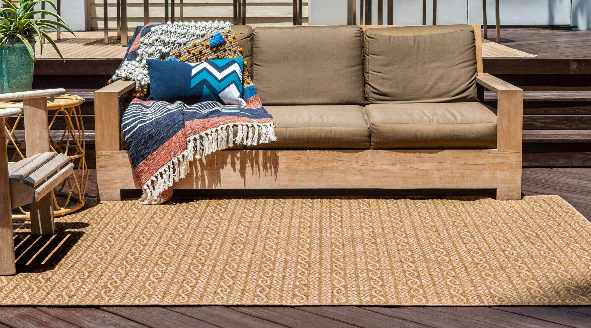 Unique Loom Outdoor Modern Collection Area Rug - Links (8' x 11' 4" Rectangle, Light Brown/ Brown)