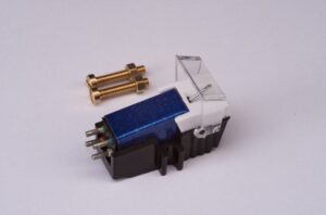 cartridge and stylus, needle with mounting bolts for technics sld3, sld303, sld33, sld3k, sld5, slq2, slb303, slh302, sl1000, sl1100, sl120, sl1650, sl1900, sl1950, sl2000, sl3310