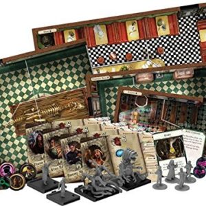 Mansions of Madness Streets of Arkham EXPANSION | Horror Game | Mystery Board Game for Teens and Adults | Ages 14+ | 1-5 Players | Average Playtime 2-3 Hours | Made by Fantasy Flight Games