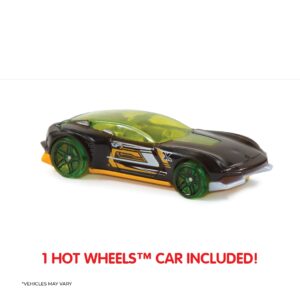 Hot Wheels Felt Mega Playmat with Vehicle