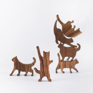 Comma Jumbo Wooden Cat Pile Set #1 (Pink Label, 6 Kittens)