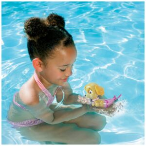 SwimWays Paw Patrol Paddlin' Pups Pool Toys & Outdoor Games, Bath Toys & Pool Party Supplies for Kids Aged 4 & Up, No Batteries Required, Skye