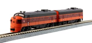 kato usa model train products n emd fp7a + f7b milwaukee road locomotive two-pack #95a #95b two locomotive set