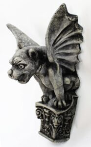 gargoyle hanging wall plaques home and garden statuary decor