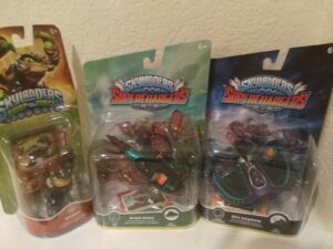 superchargers 3 pack skylanders 360 swap force character pack scorp, sea shadow vehicle & buzz wing, bundle