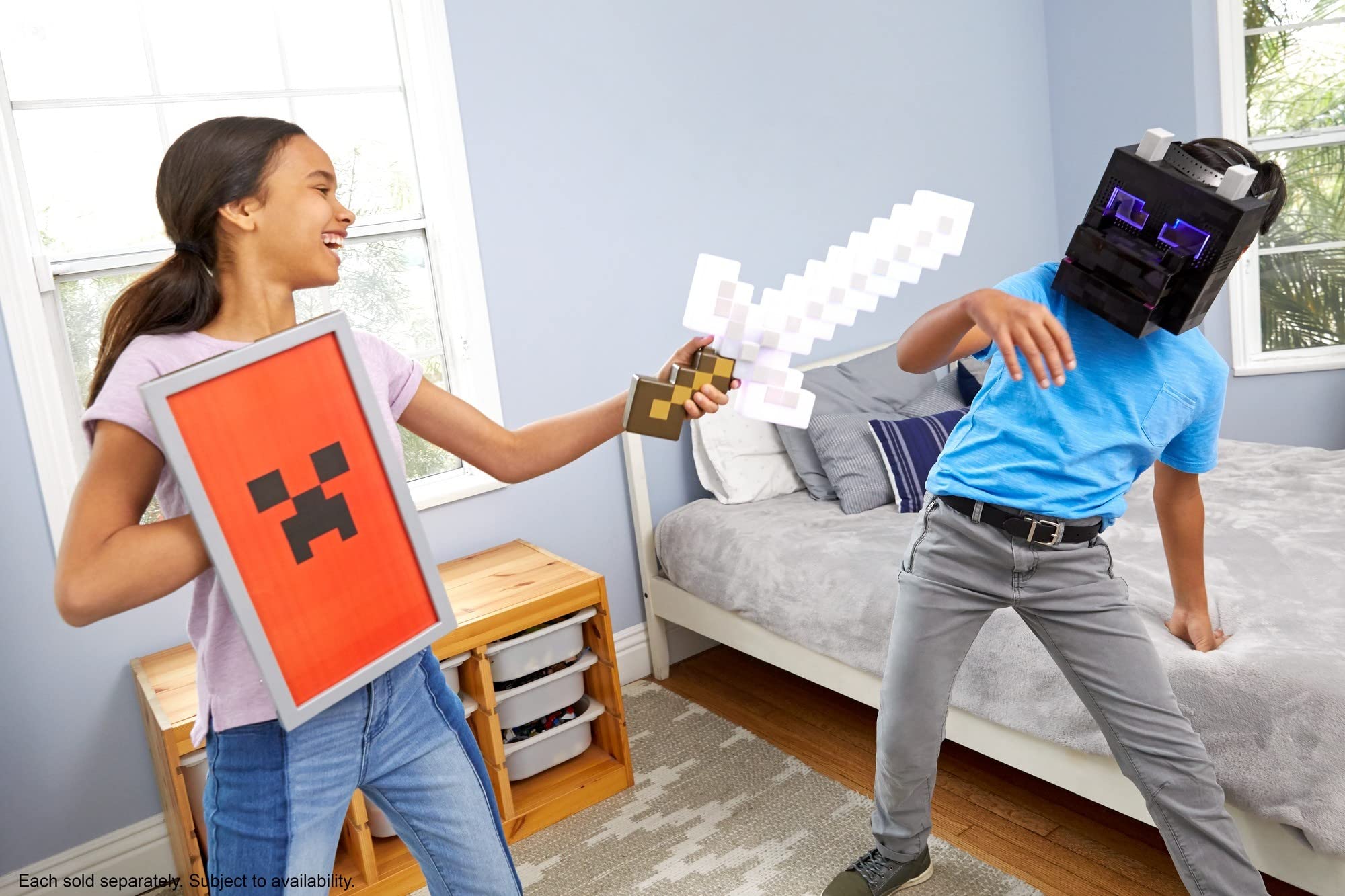 Minecraft Light-Up Adventure Sword [Amazon Exclusive]