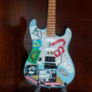 Mini BJ Guitar For G-R-E-E-N D-A-Y BILLIE JOE ARMSTRONG Display GIFT