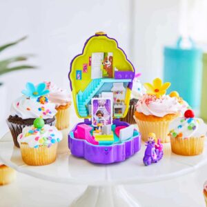 Polly Pocket Playset, Travel Toy with 2 Micro Dolls & Surprise Accessories, Pocket World Cupcake Compact, Food Toy