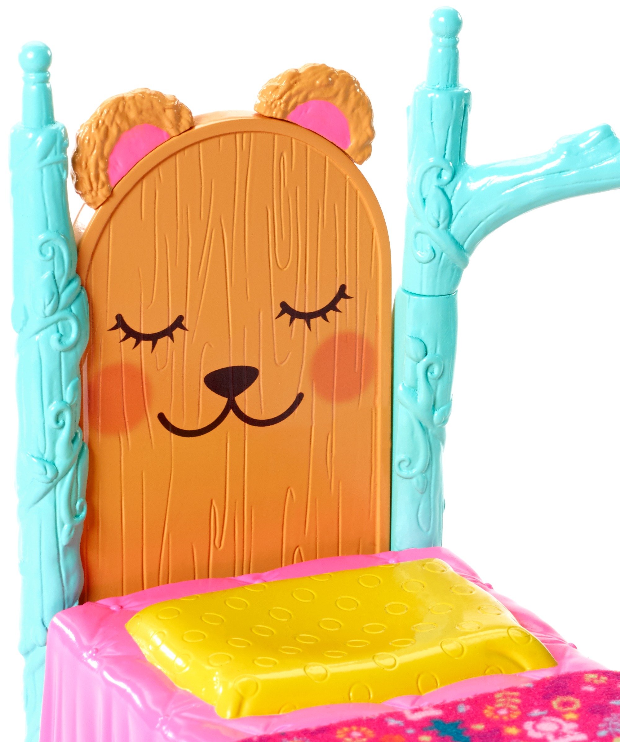 Mattel Enchantimals Sleepover Bedroom Playset – Bren Bear doll (6-in) and Snore Animal Figure