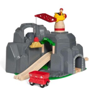 BRIO World - 33889 Crane & Mountain Tunnel | 7 Piece Toy Train Accessory for Kids | Interactive Play | FSC Certified Wood | Perfect for Ages 3 and Up