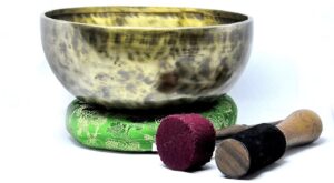 10-inch handmade tibean singing bowl -tiger eye antique finished -deep sound ~ perfect for chakra healing, meditation and sound theraphy, mallet & cushions & drumstic included- handmade in nepal